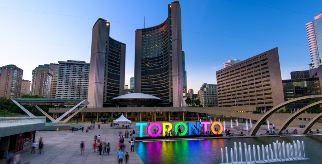 Conheça Toronto numa tour a pé – GUIA DE TORONTO